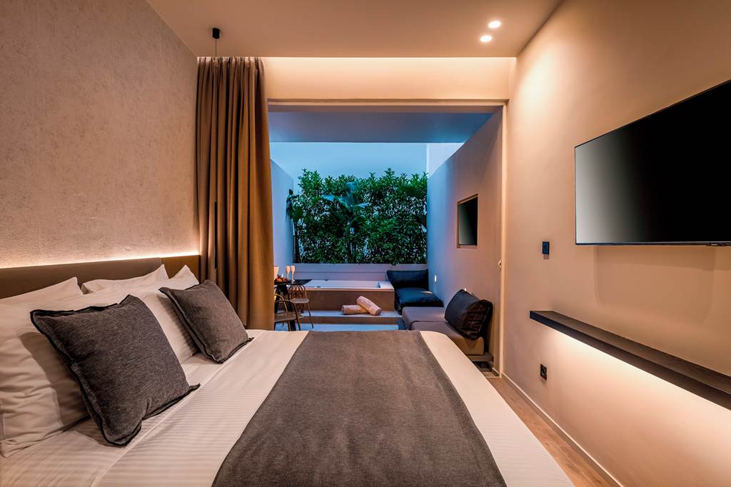 Evanik Chic Hotel - Pothia hotels | Jet2holidays