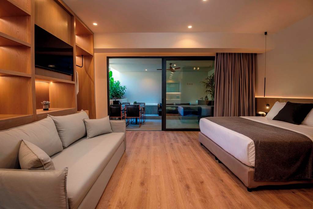 Evanik Chic Hotel - Pothia hotels | Jet2holidays