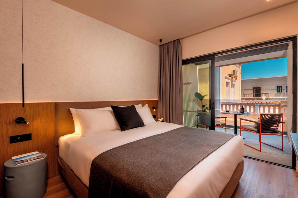 Evanik Chic Hotel - Pothia hotels | Jet2holidays