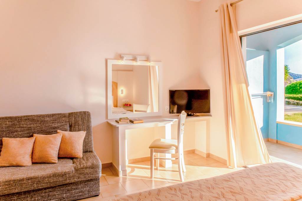 Marilen Hotel - Alinda hotels | Jet2holidays