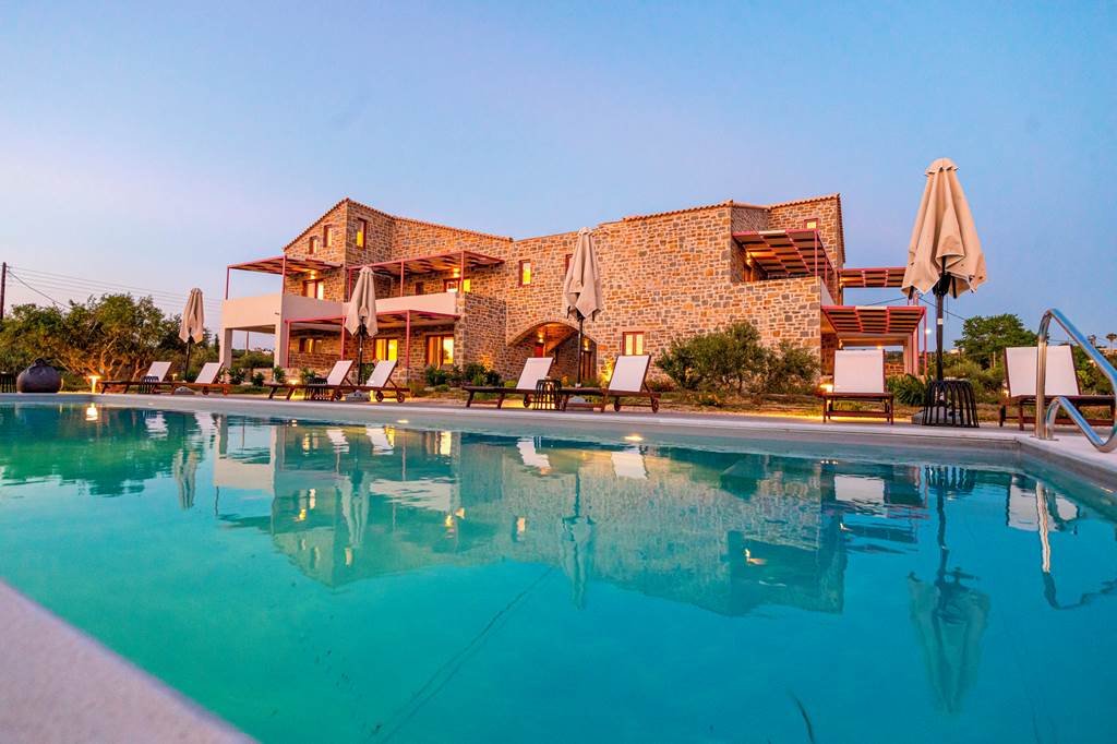 Abeloessa - Methoni hotels | Jet2holidays