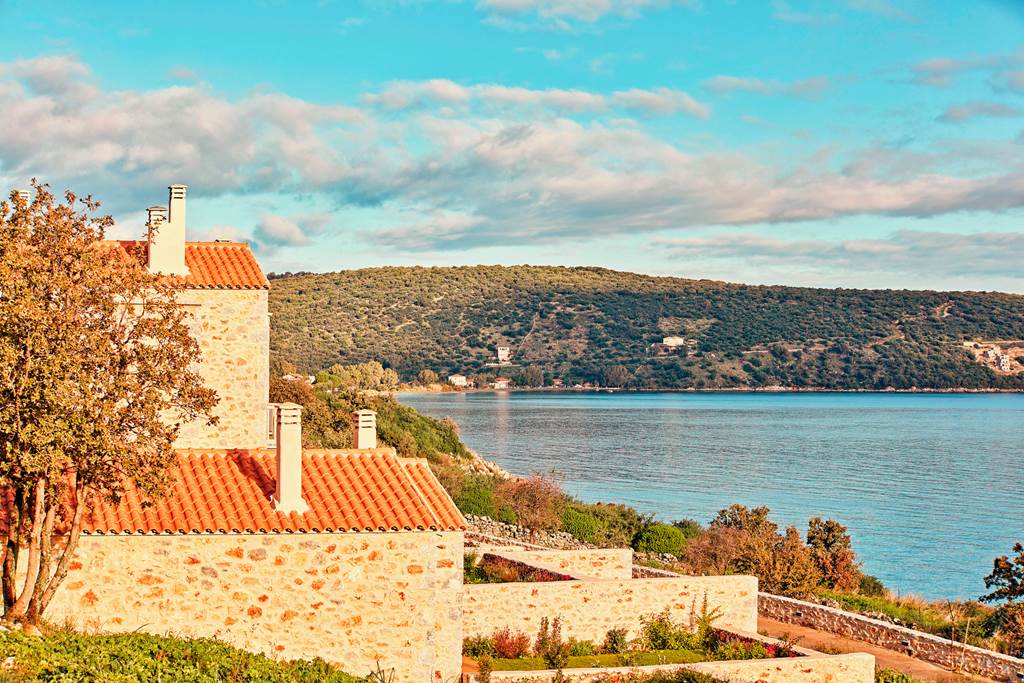 100 Rizes Luxury Sea Side Resort - Kamares hotels | Jet2holidays