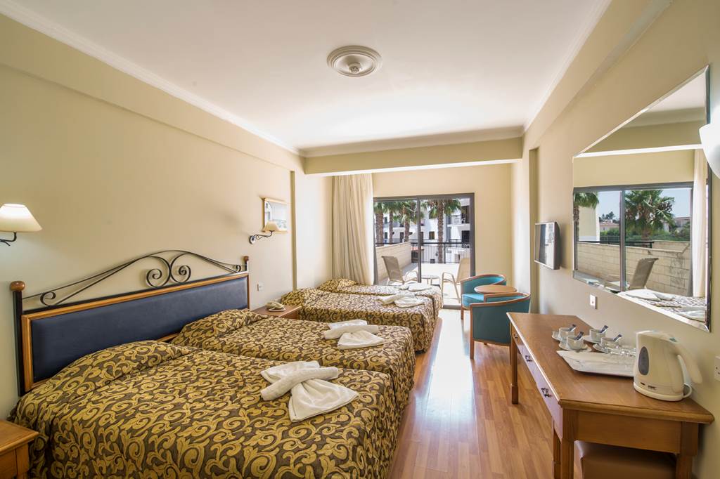 Tsokkos Gardens Hotel - Protaras hotels | Jet2holidays