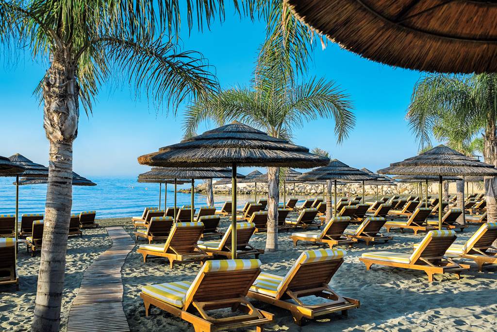 Four Seasons. - Limassol (Larnaca Airport) hotels | Jet2holidays
