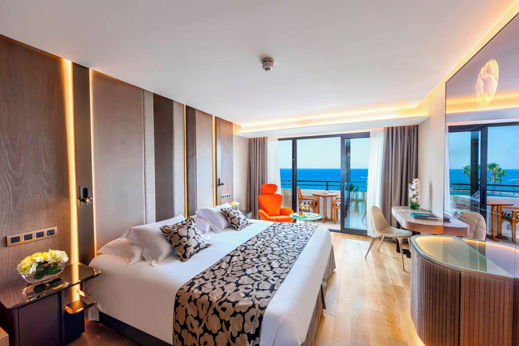 Amathus Beach Hotel Limassol. - Limassol (Larnaca Airport) hotels ...