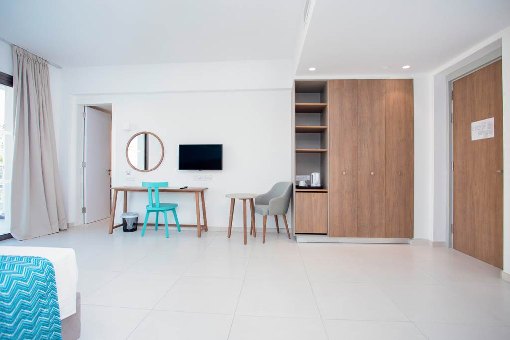 Mandali Hotel - Protaras hotels | Jet2holidays