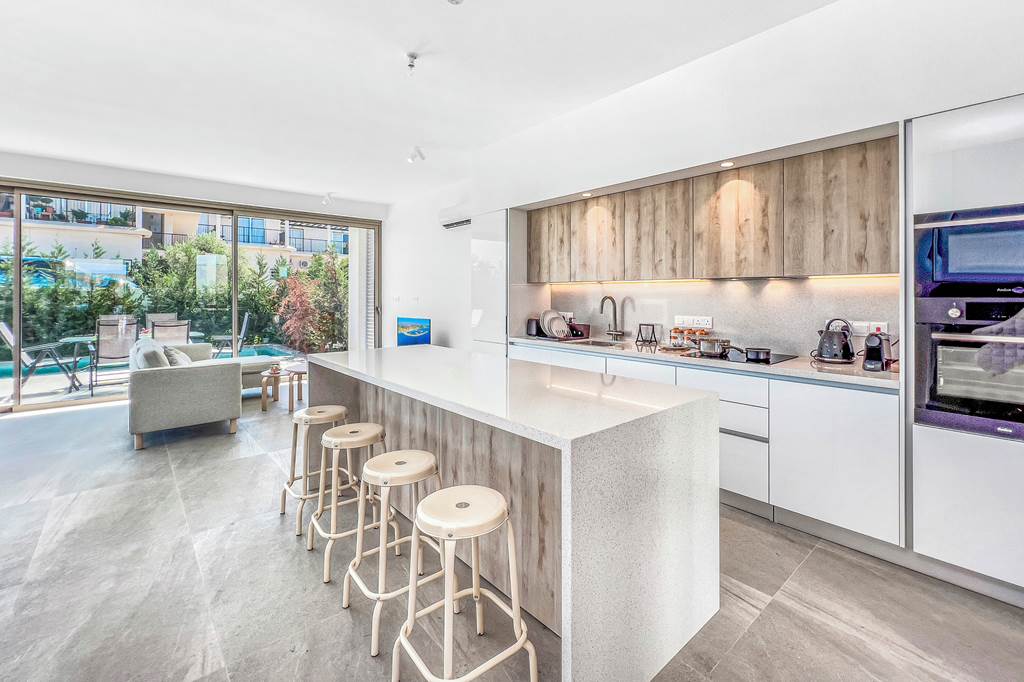 Azure Seaview Garnet Villa | Jet2Villas | Jet2holidays