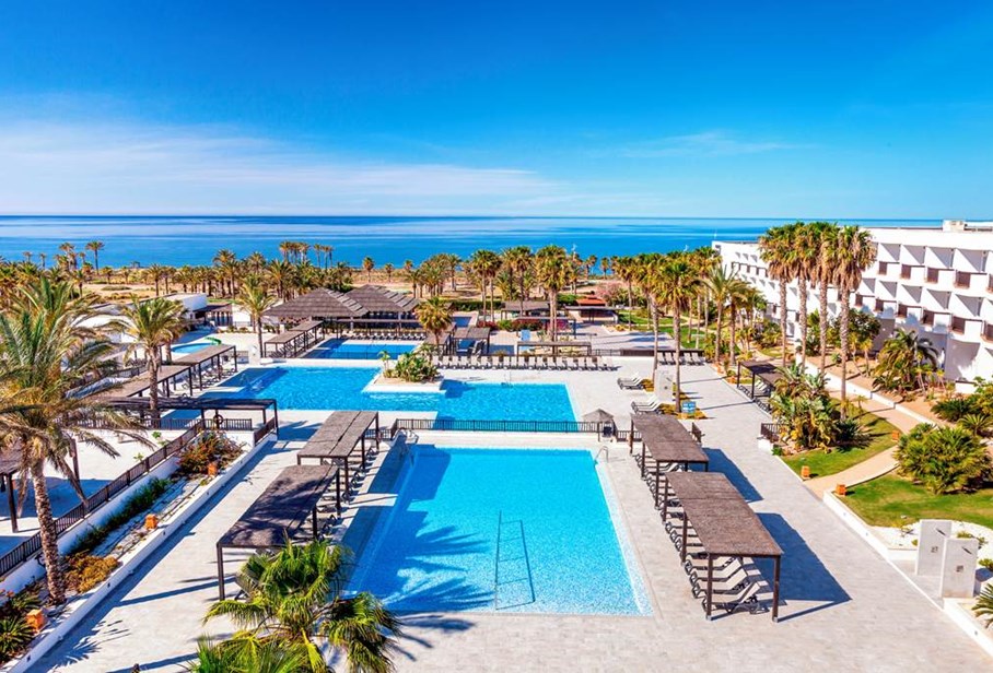 El Toyo Holidays & Best Deals 2024/2025 | El Toyo Hotels | Jet2holidays