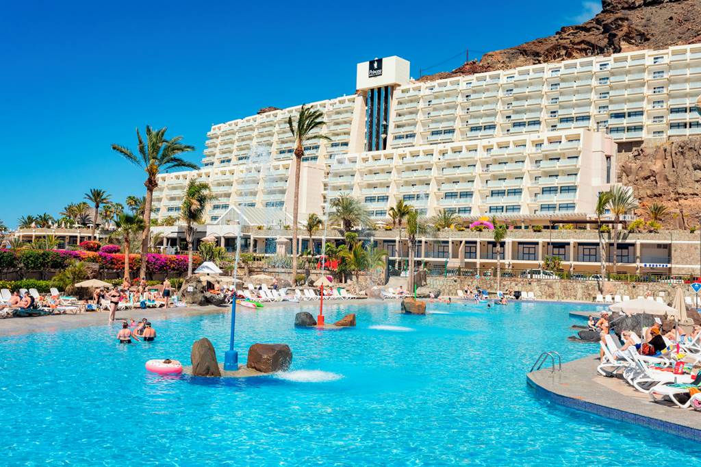 LIVVO Hotels Lago Taurito & Waterpark - Playa Taurito hotels | Jet2holidays