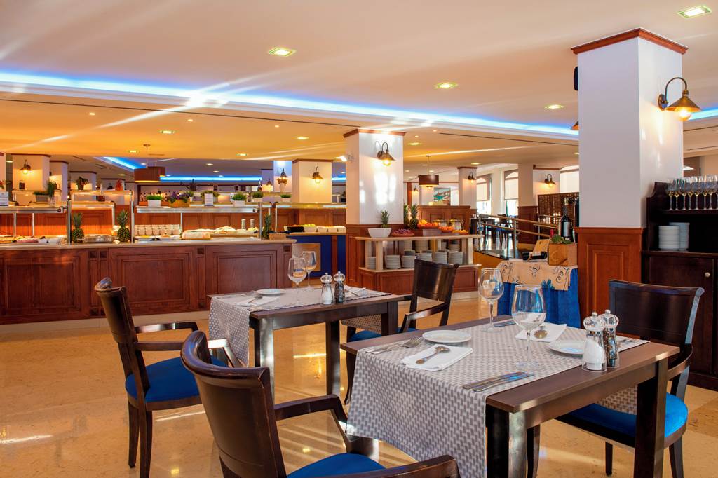 Valentin Star - Cala'n Bosch hotels | Jet2holidays