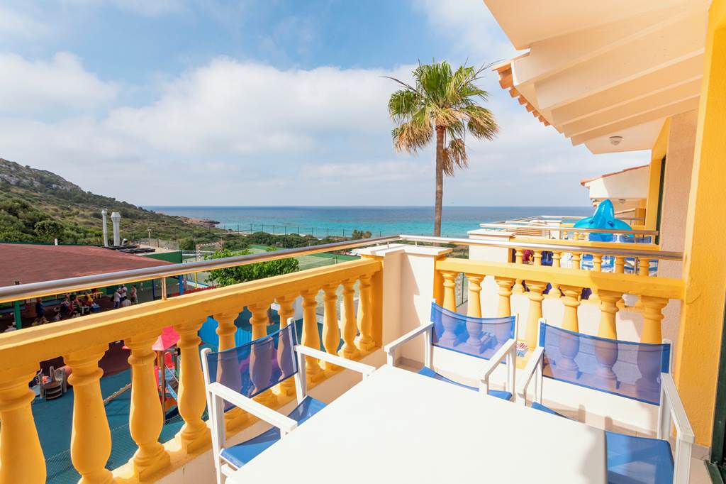 Royal Son Bou Family Club - Son Bou hotels | Jet2holidays