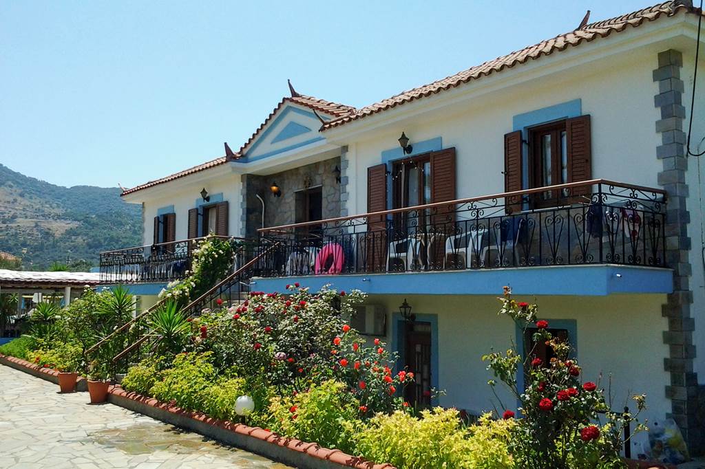 Nikis Michael Studios - Petra hotels | Jet2holidays