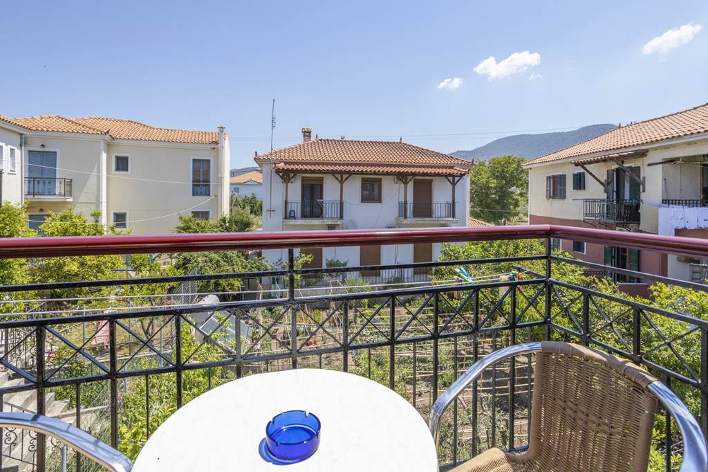 Nikis Seafront Studios - Petra hotels | Jet2holidays