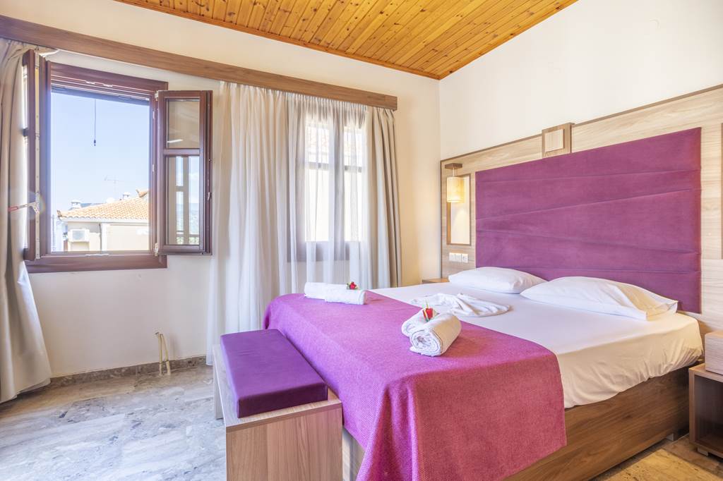 Nikis Seafront Studios - Petra hotels | Jet2holidays