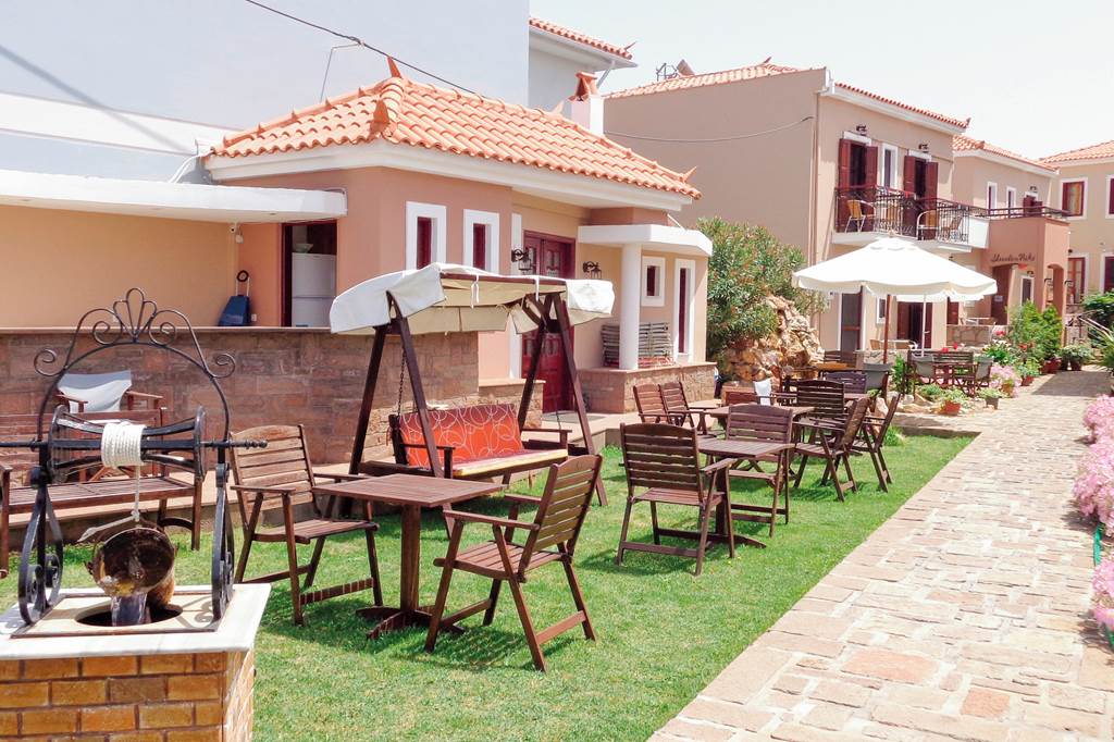 Nikis Seafront Studios - Petra hotels | Jet2holidays