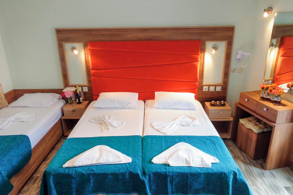 Nikis Seafront Studios - Petra hotels | Jet2holidays