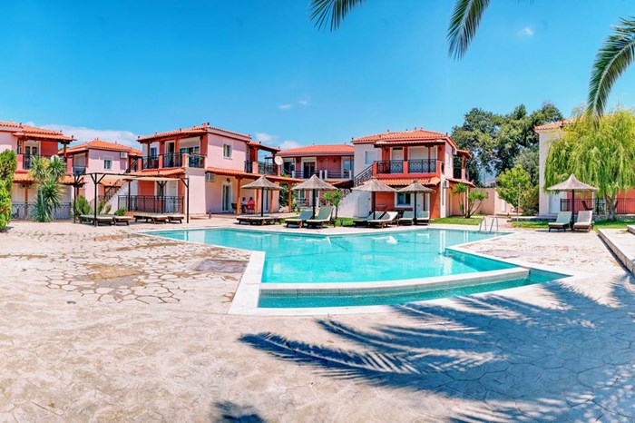 Yakinthos Garden - Anaxos hotels | Jet2holidays