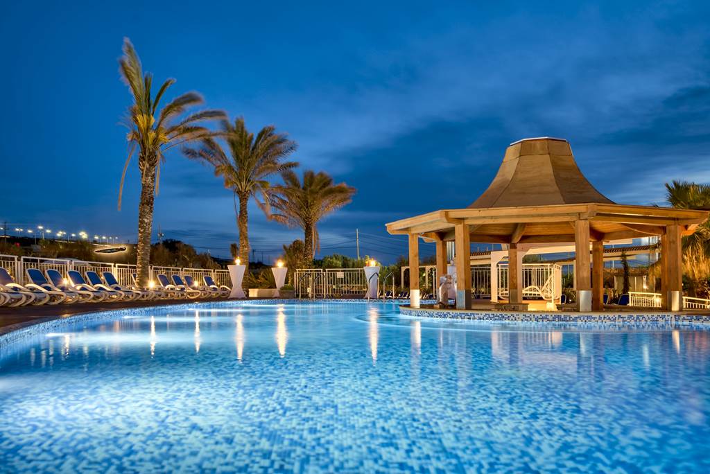 db Seabank Resort & Spa - Mellieha Bay hotels | Jet2holidays