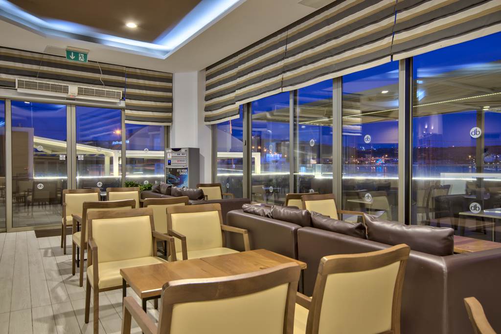 db Seabank Resort & Spa - Mellieha Bay hotels | Jet2holidays