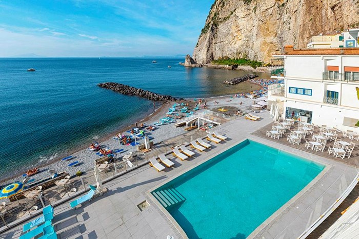 Alimuri Bay Resort - Meta di Sorrento hotels | Jet2holidays