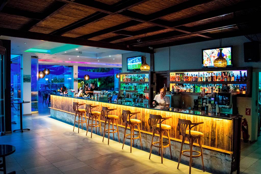 Theo Sunset Bay Hotel - Coral Bay hotels | Jet2holidays
