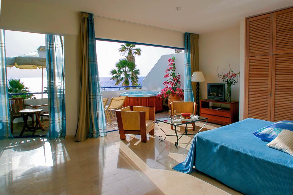 Azia Resort & Spa - Paphos Resort hotels | Jet2holidays