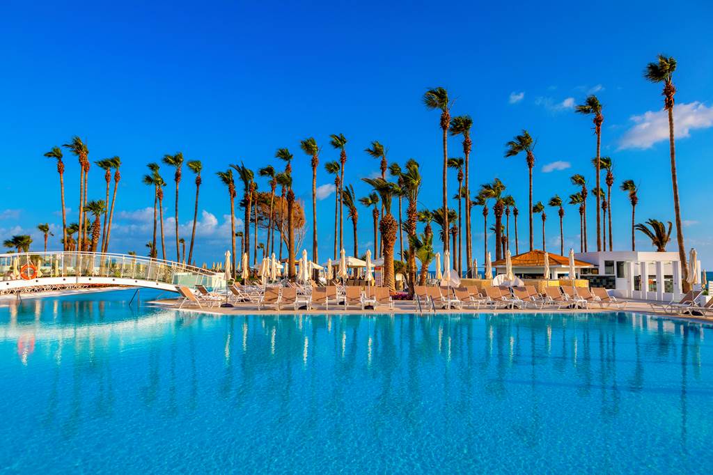 Leonardo Plaza Cypria Maris Beach Hotel & Spa - Paphos Resort hotels ...