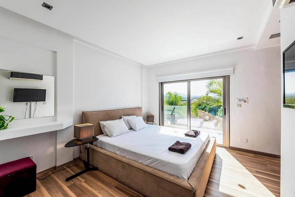 Villa Jan Mari Elen | Jet2Villas | Jet2holidays