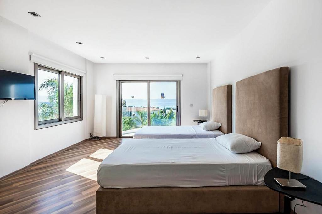 Villa Jan Mari Elen | Jet2Villas | Jet2holidays
