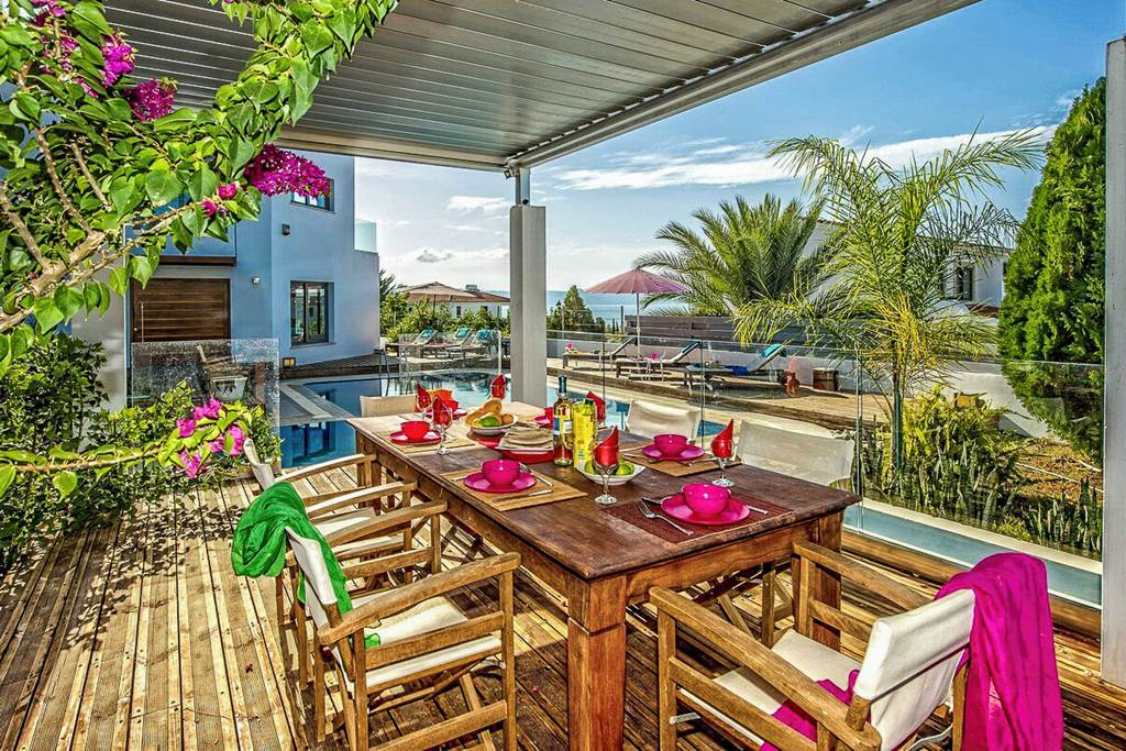 Villa Jan Mari Elen | Jet2Villas | Jet2holidays