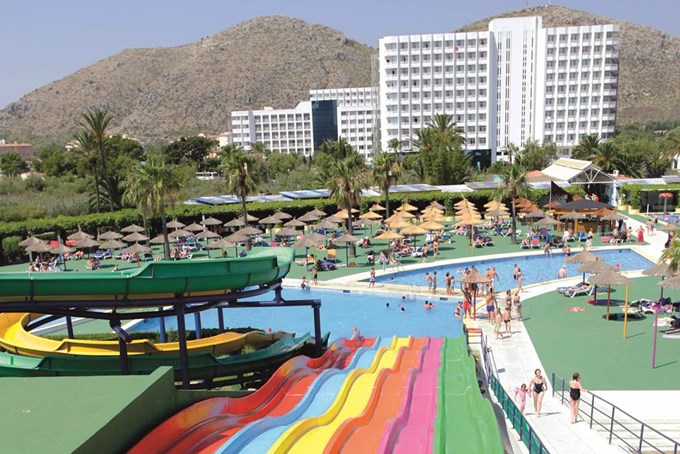 Club Mac Alcudia Resort & Waterpark - Alcudia Hotels | Jet2holidays