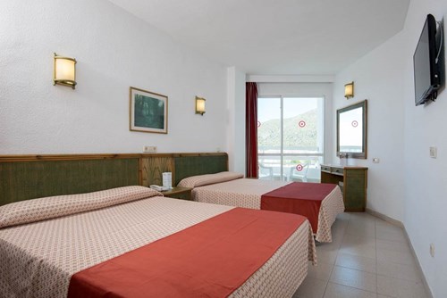 Club Mac Alcudia Resort & Waterpark - Alcudia hotels | Jet2holidays