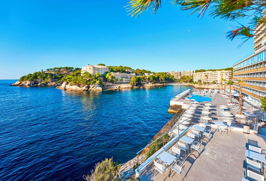 Cala Vinas (Majorca) | Jet2holidays
