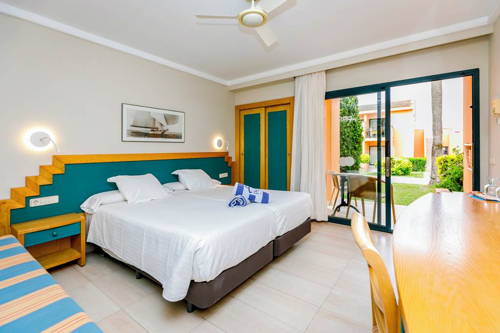 PortBlue Club Pollentia Resort & Spa - Puerto Pollensa hotels ...