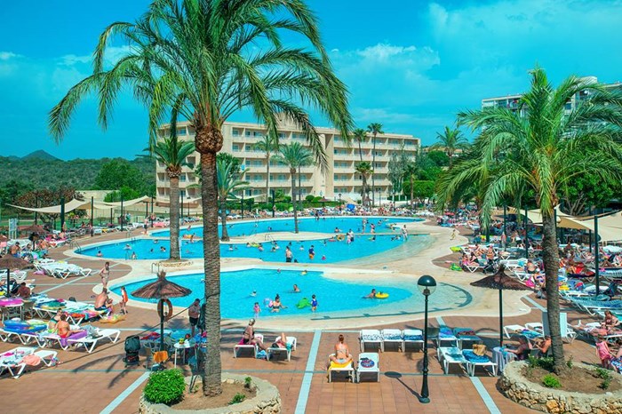 Club Cala Romani - Calas De Mallorca hotels | Jet2holidays
