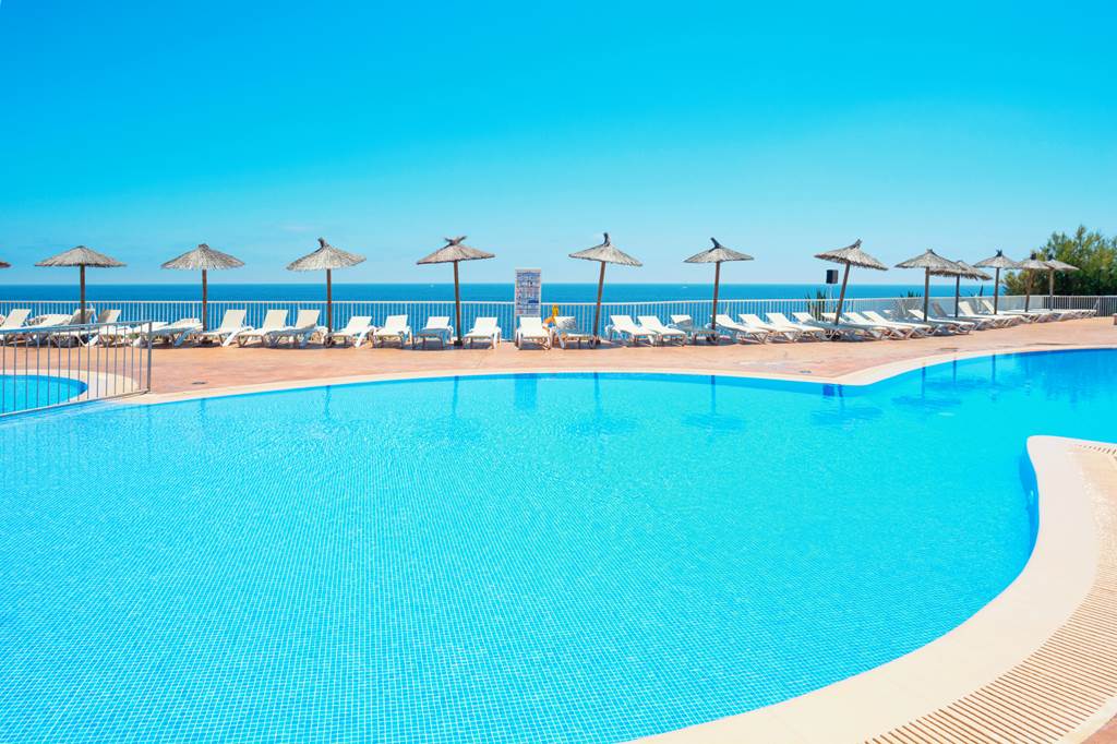 HSM Calas Park - Calas De Mallorca hotels | Jet2holidays