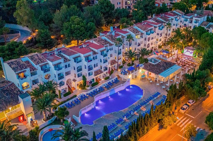Holiday Center Apartments - Santa Ponsa hotels | Jet2holidays