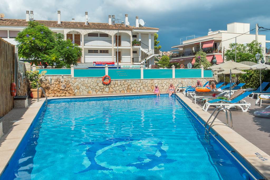 Hotel Playas del Rey - Santa Ponsa hotels | Jet2holidays