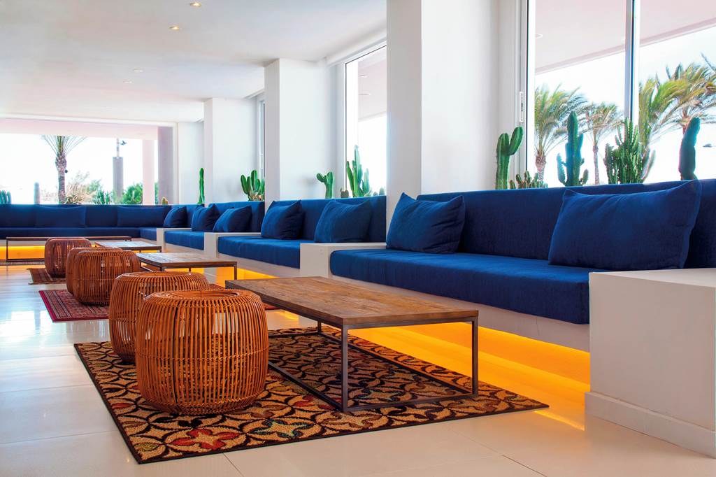 HM Tropical - Playa De Palma hotels | Jet2holidays