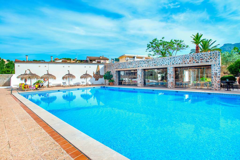 Hotel Es Port - Puerto Soller hotels | Jet2holidays