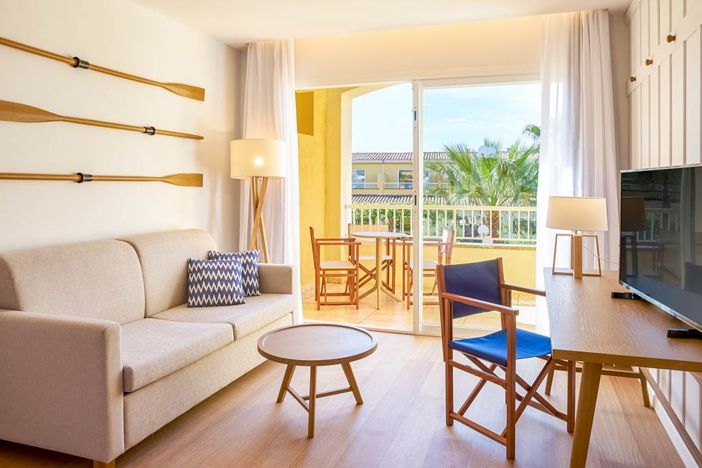 Aparthotel Club del Sol & SPA - Puerto Pollensa hotels | Jet2holidays