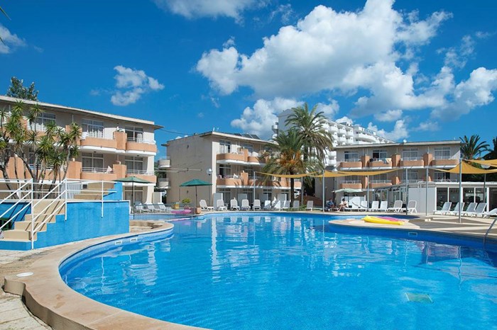 Bei Juan Club Sa Coma Apartments - Sa Coma hotels | Jet2holidays