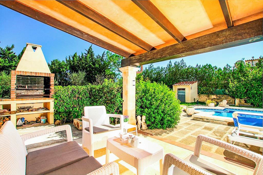 Villa Barraca | Jet2Villas | Jet2holidays