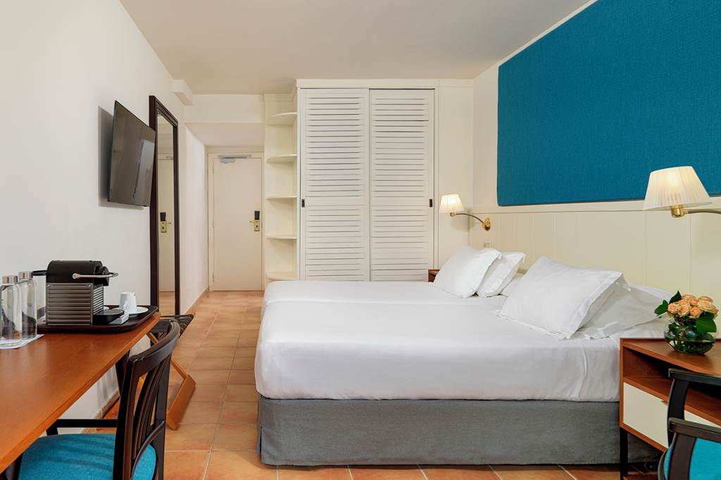 H10 Blue Mar - Camp De Mar hotels | Jet2holidays