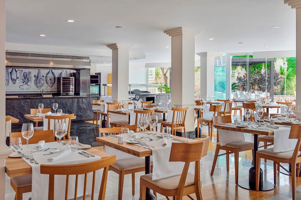 H10 Blue Mar - Camp De Mar hotels | Jet2holidays