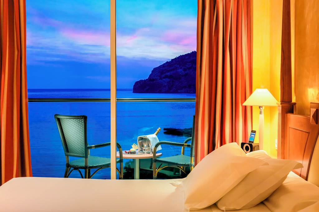 H10 Blue Mar - Camp De Mar hotels | Jet2holidays