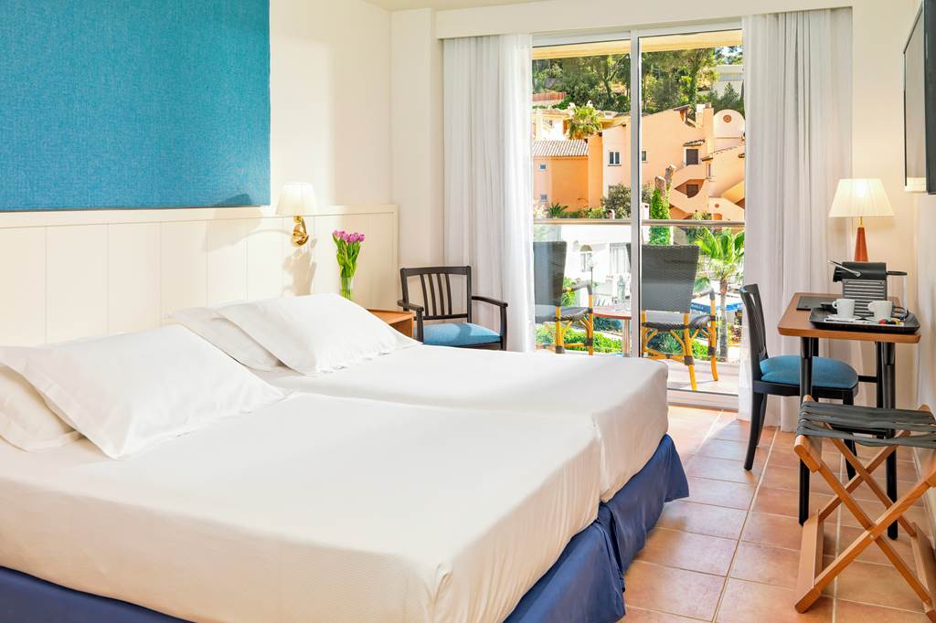 H10 Blue Mar - Camp De Mar hotels | Jet2holidays