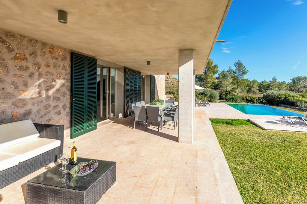 Villa Dalt Siller | Jet2Villas | Jet2holidays