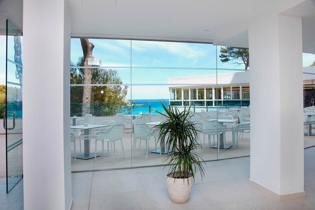 AluaSoul Carolina - Font De Sa Cala hotels | Jet2holidays