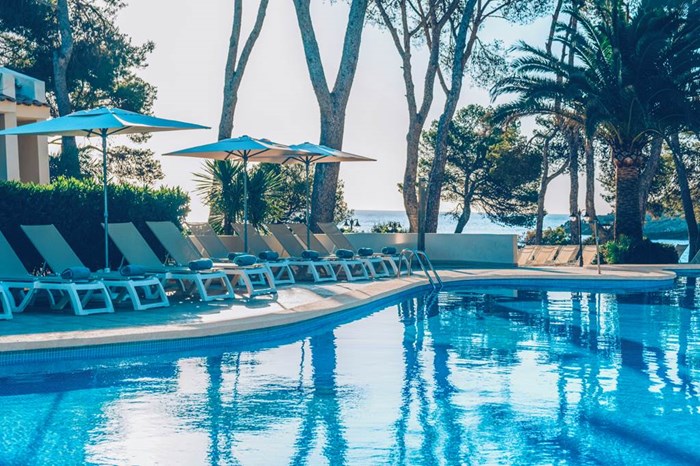 Iberostar Waves Pinos Park - Font De Sa Cala hotels | Jet2holidays